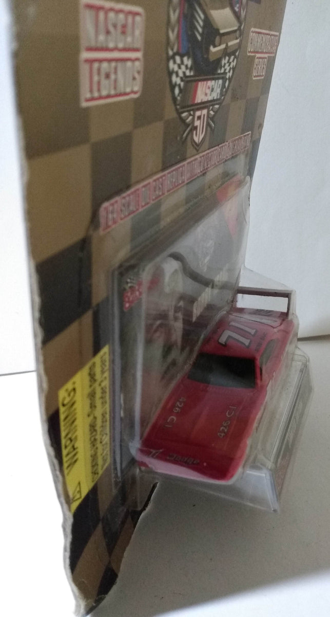 Racing Champions Nascar Legends Bobby Isaac 1969 Dodge Charger Daytona ...