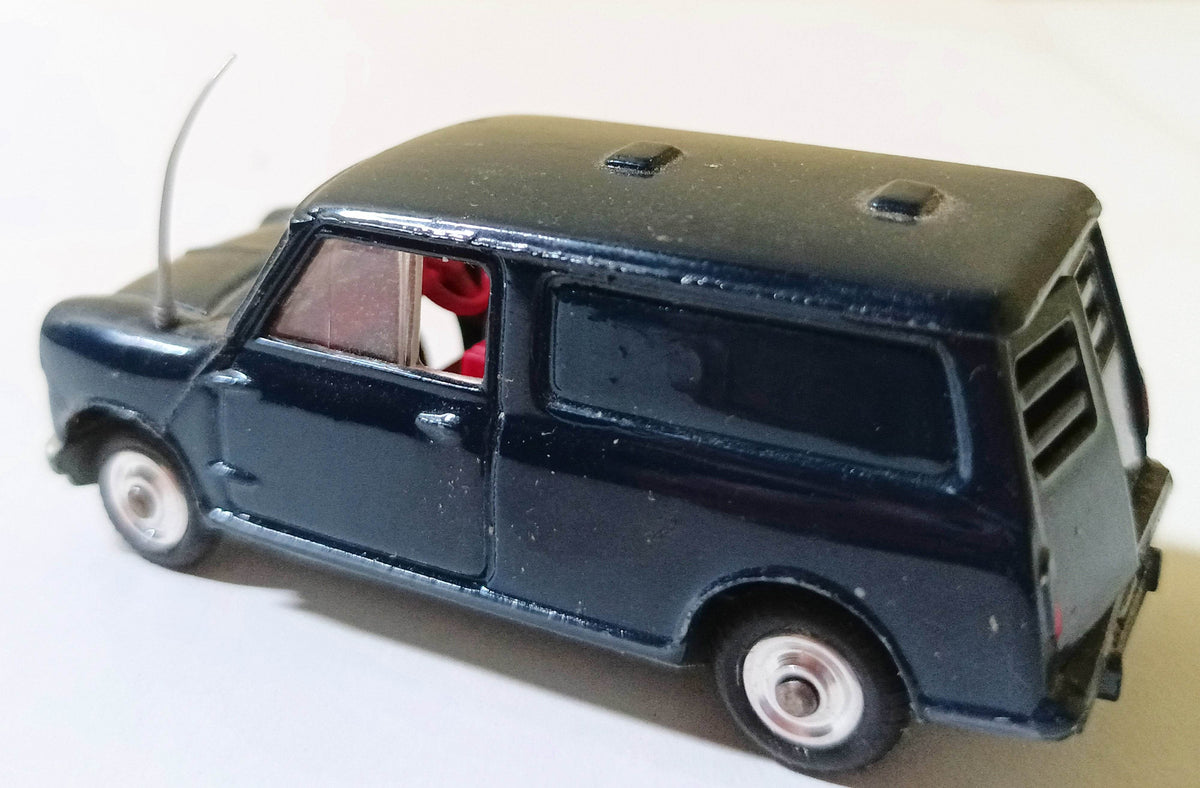 Corgi 448 Austin Police Mini-Van Great Britain 1964 – TulipStuff