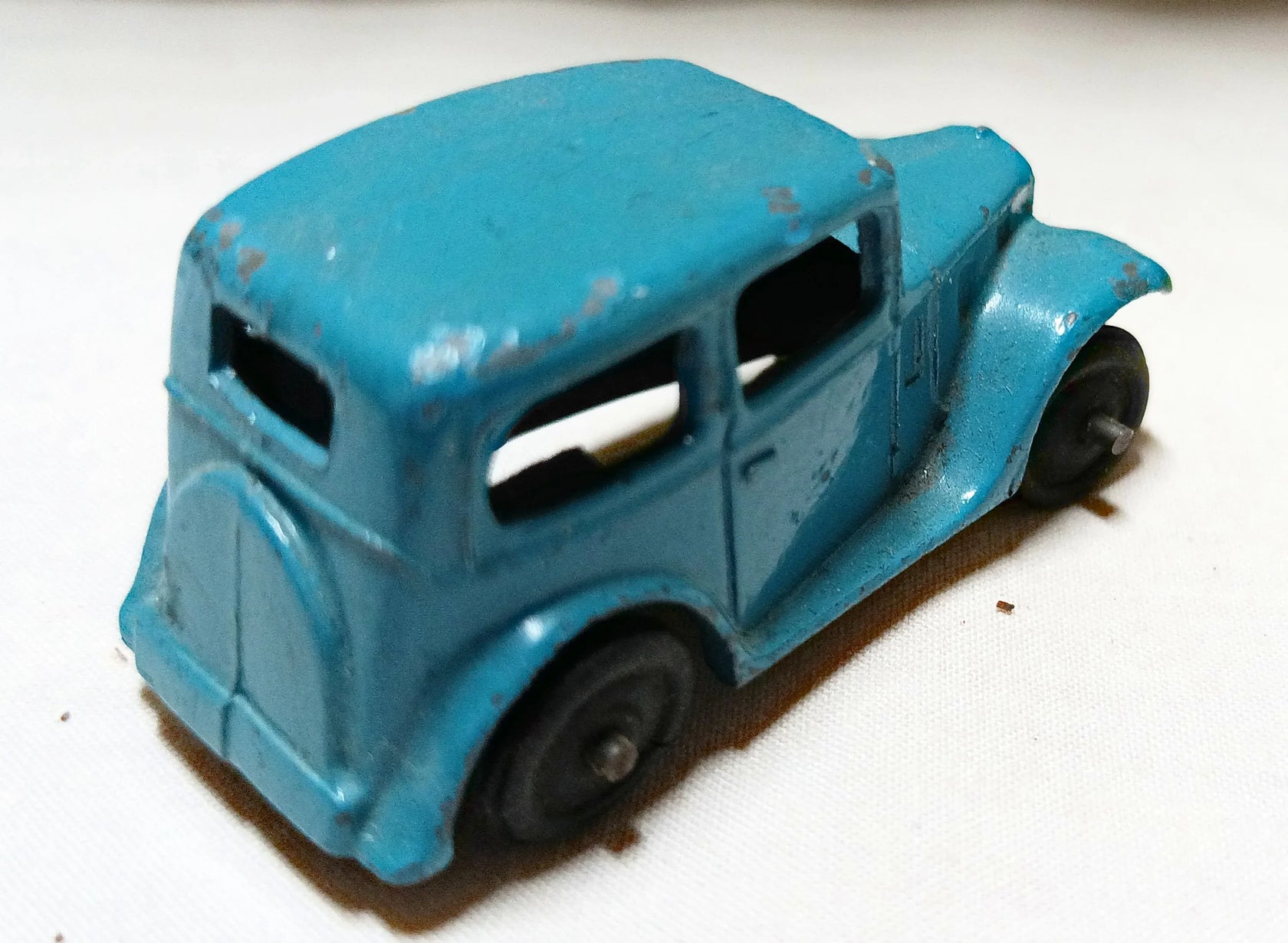 Dinky Toys 35a Saloon Car Austin Seven Blue England 1946 – TulipStuff