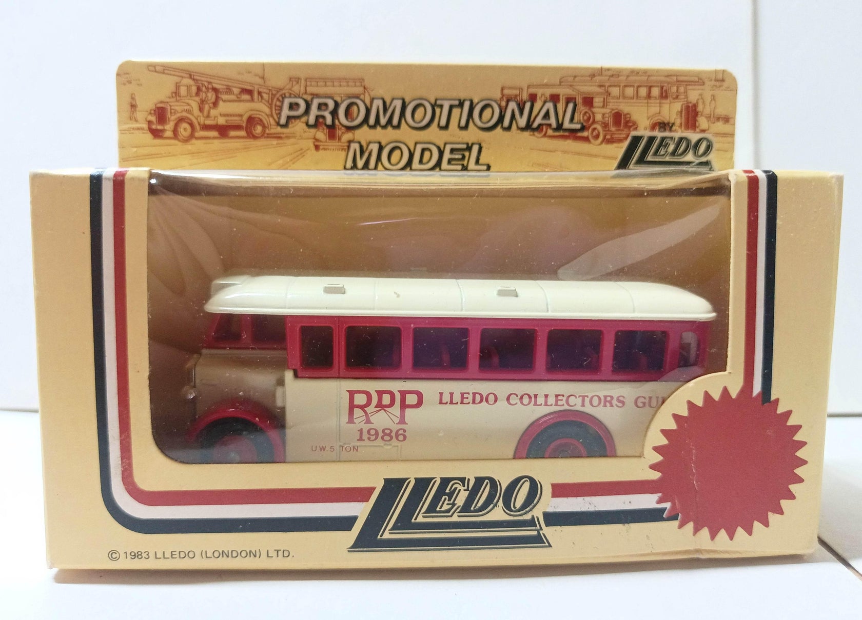 Lledo LP17 1932 AEC Regent Single Deck Bus RDP Lledo Collectors Guide ...
