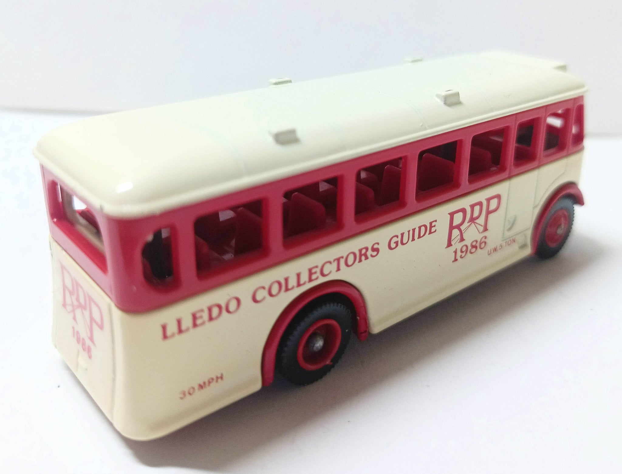 Lledo LP17 1932 AEC Regent Single Deck Bus RDP Lledo Collectors Guide ...