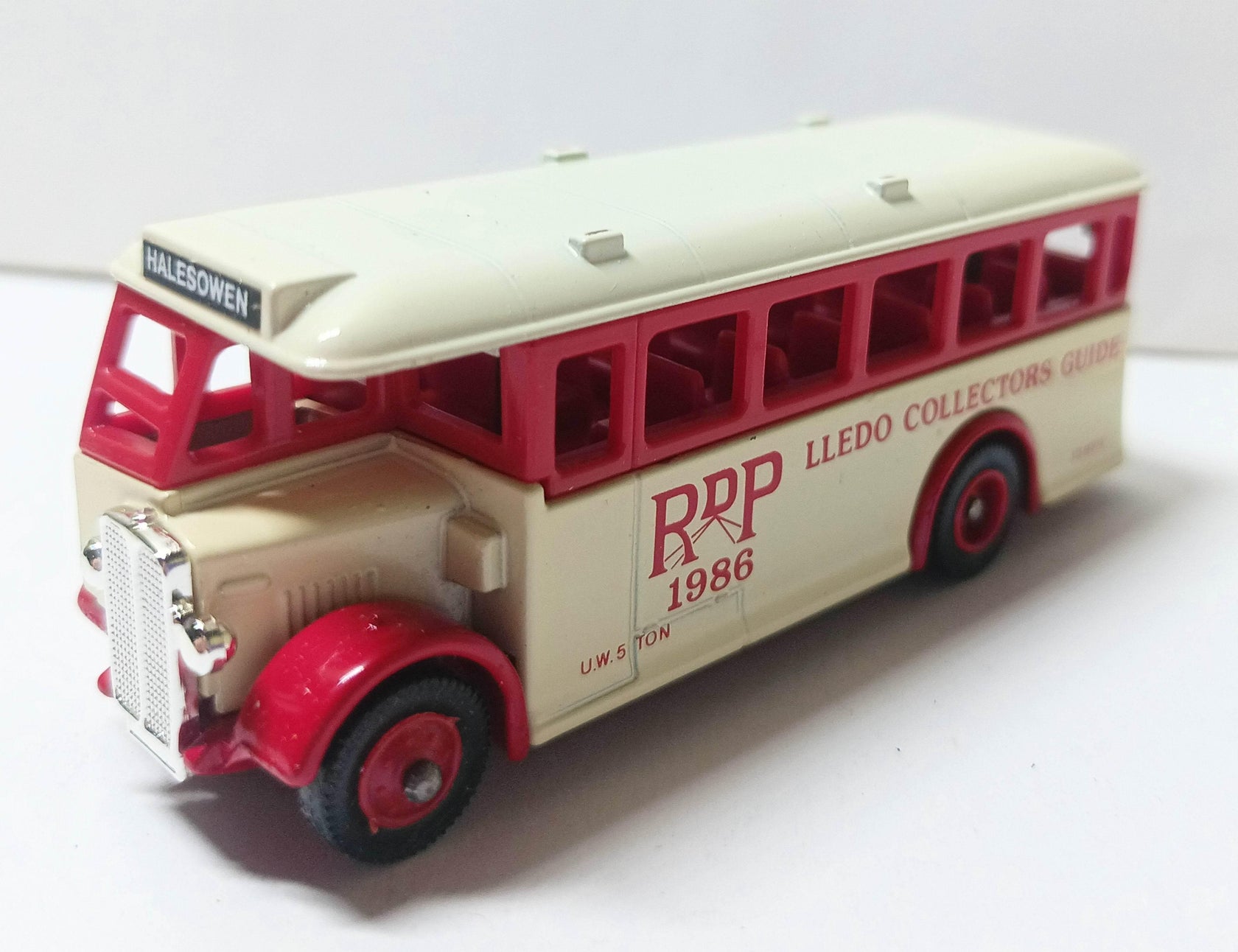 Lledo LP17 1932 AEC Regent Single Deck Bus RDP Lledo Collectors Guide ...