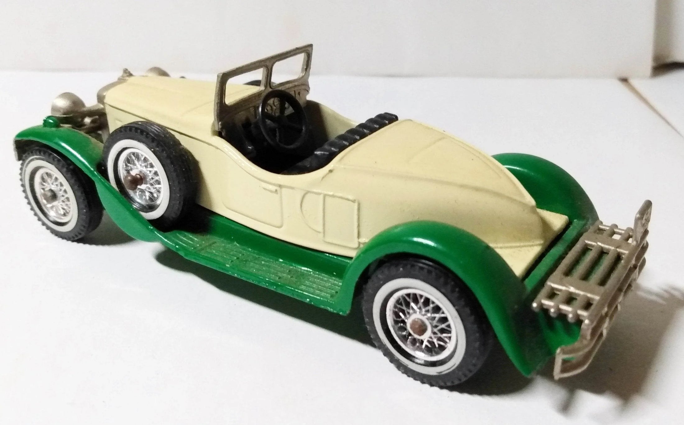 Lesney Matchbox Models of Yesteryear Y14 1931 Stutz Bearcat England ...