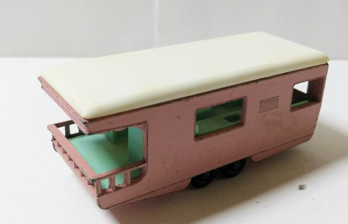 Lesney Matchbox 23 Trailer Caravan RV Camper Pink England 1965 – TulipStuff