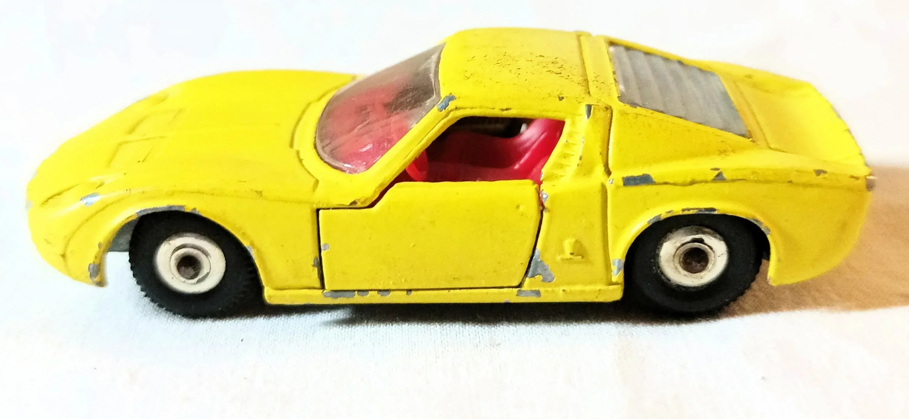 Lesney Matchbox 33 Lamborghini Miura England Red Interior 1969 – TulipStuff