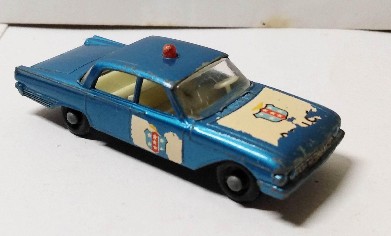 Lesney Matchbox 55 Ford Fairlane Police Car England 1963 – TulipStuff