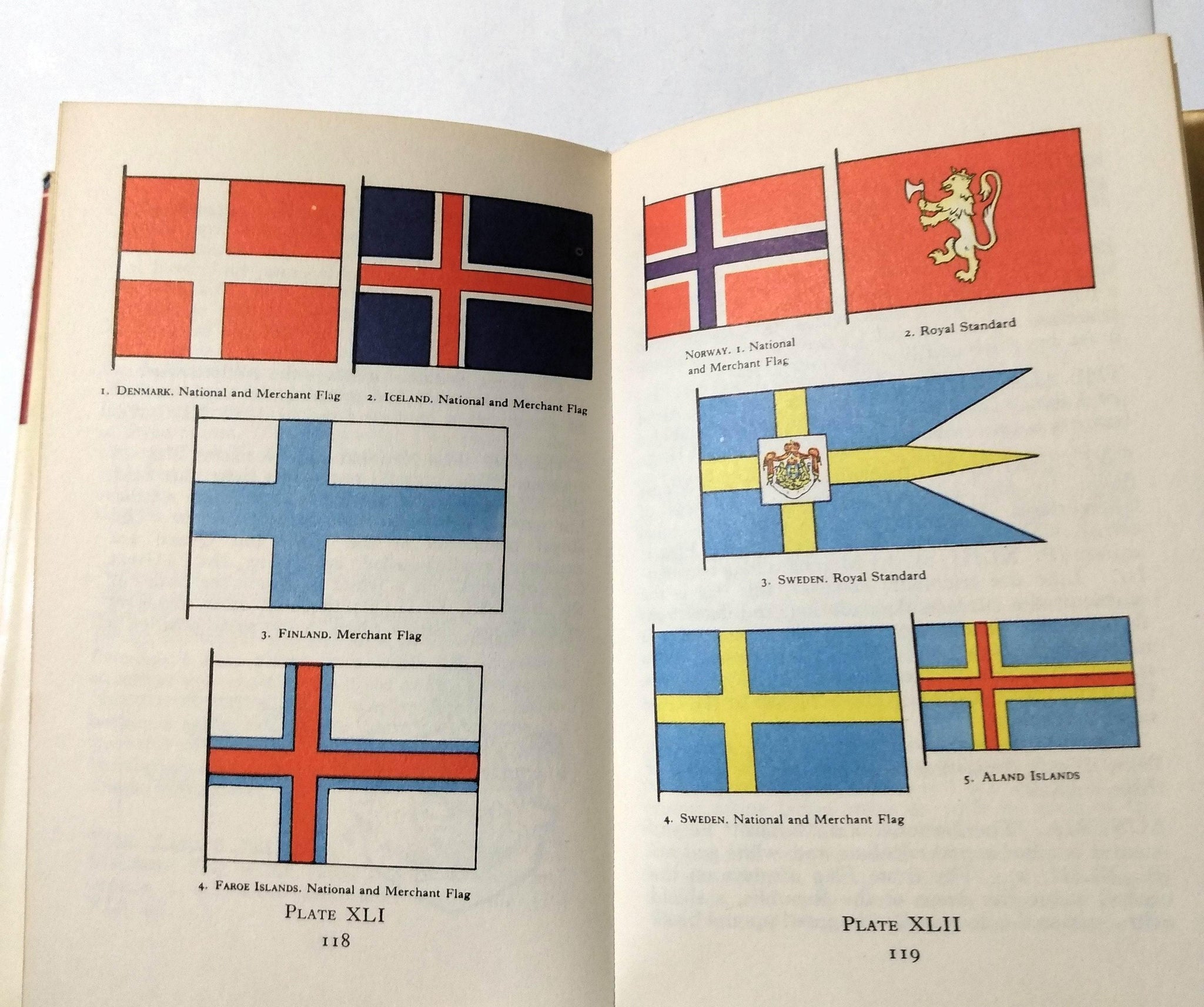 The Observer's Book Of Flags I.O. Evans Frederick Warne 4th Ed 1971 ...