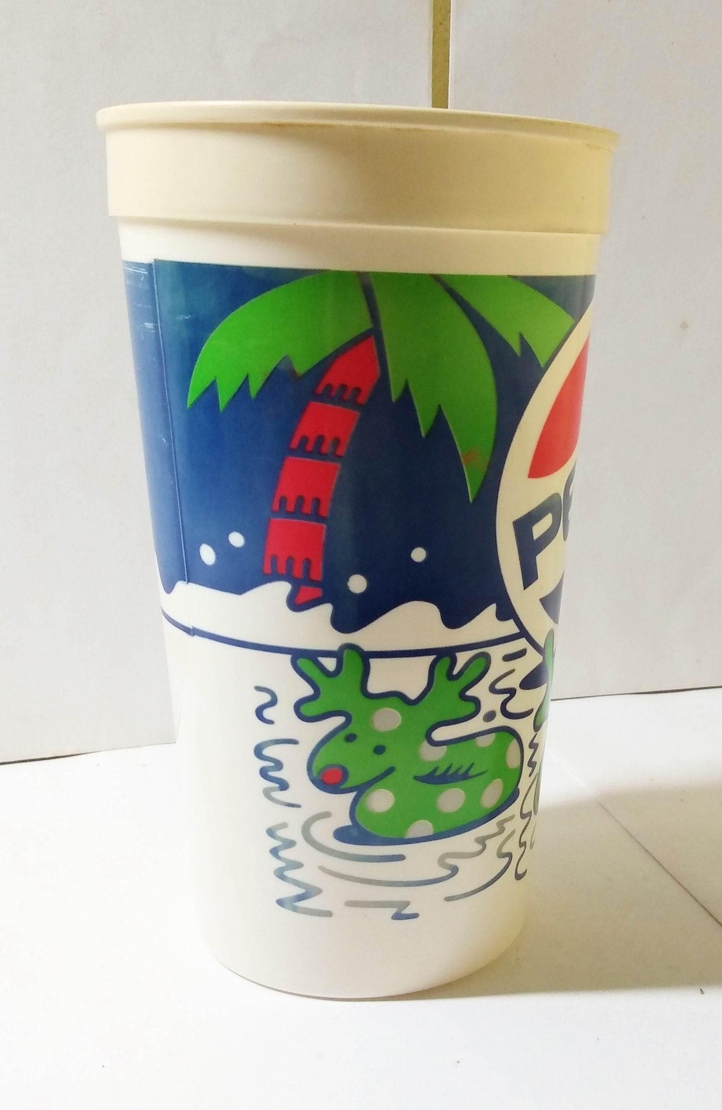 Pepsi Christmas Santa Claus 32 Oz Plastic Cup 1990's Pizza Hut/KFC ...