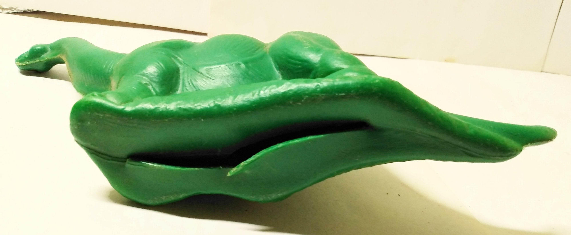 Sinclair Oil Dino Dinosaur Green Plastic Coin Bank 1960's – TulipStuff